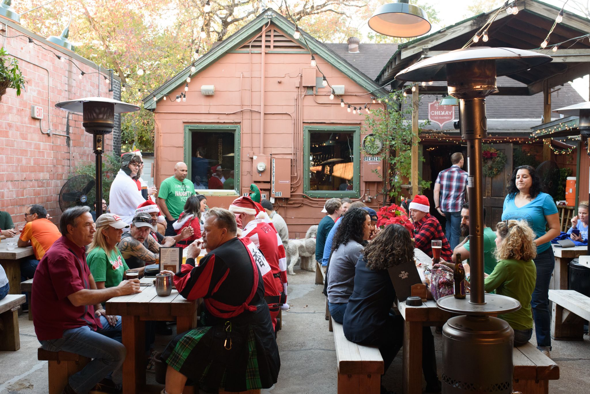 Permanently closed Ginger Man awaits its fate with Rice University as ...