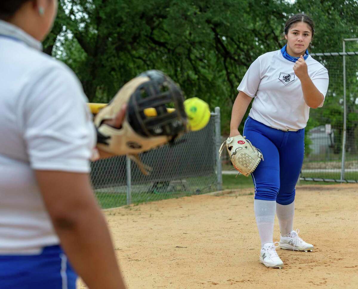 MacArthur’s Madison Collins thriving as full-time pitcher