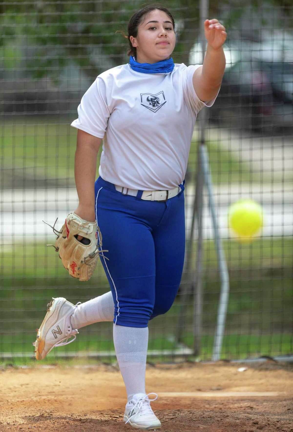 MacArthur’s Madison Collins thriving as full-time pitcher