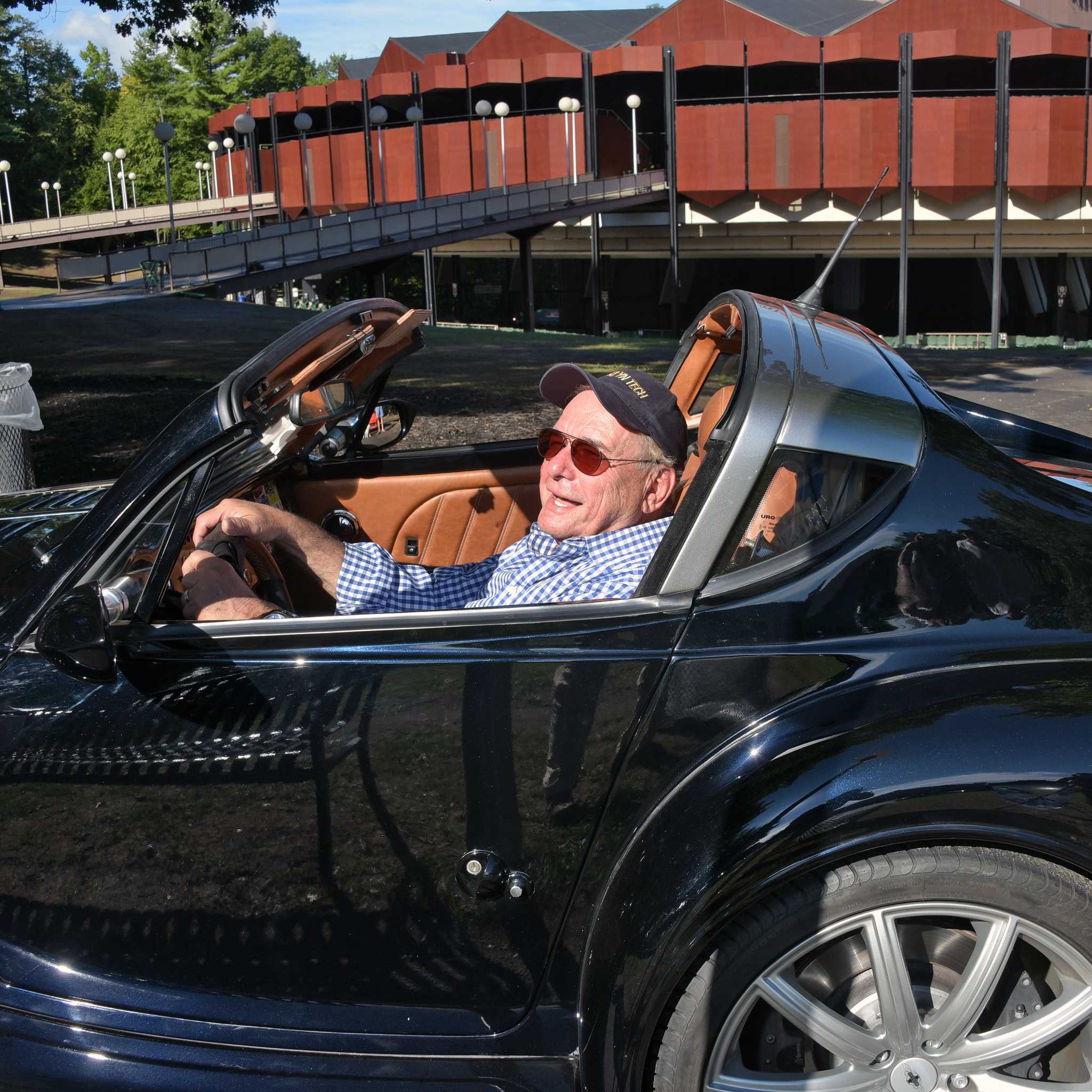 Joel Spiro, doctor and wine collector, dies at 83