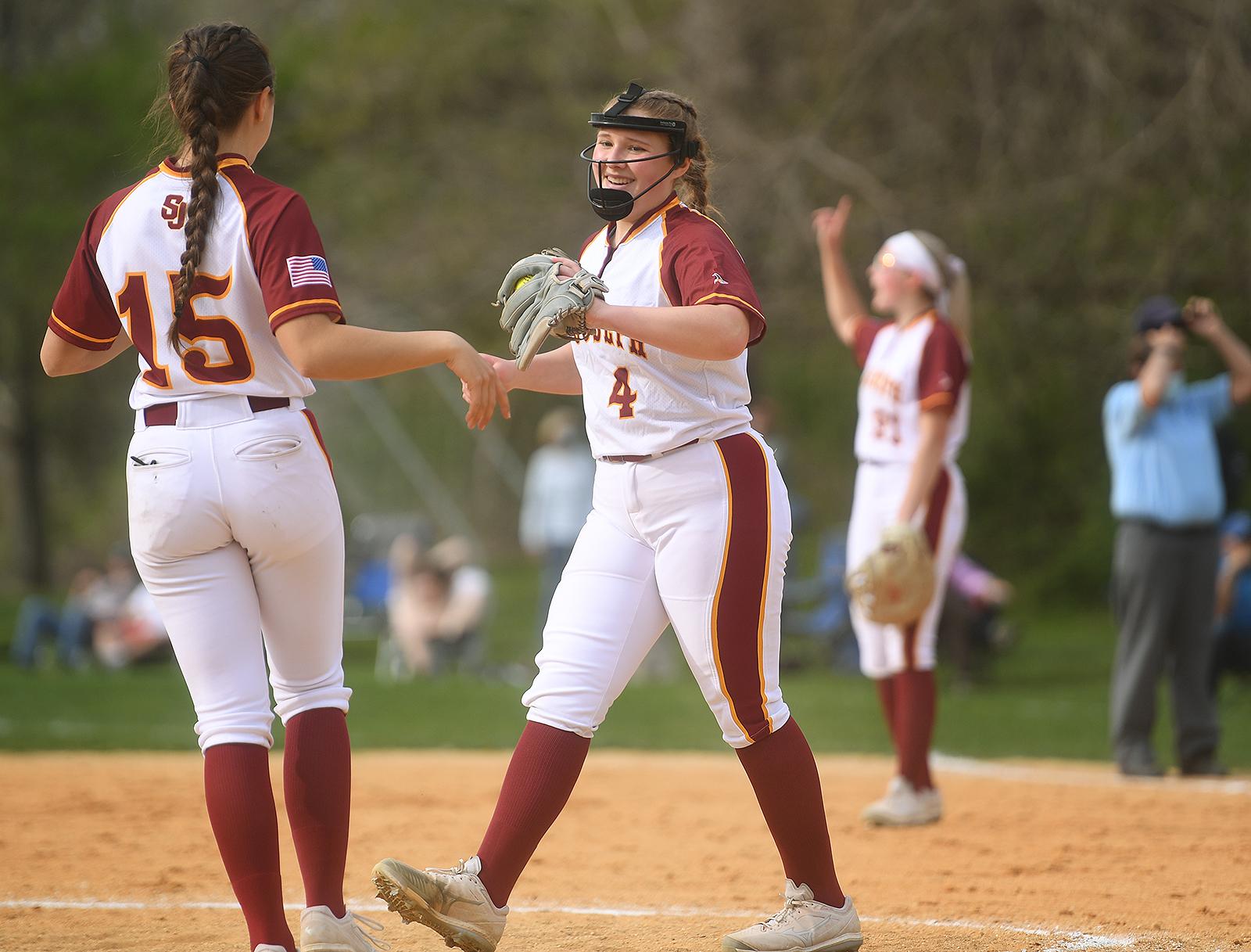 Wasikowski leads No. 3 St. Joseph past No. 5 Ludlowe