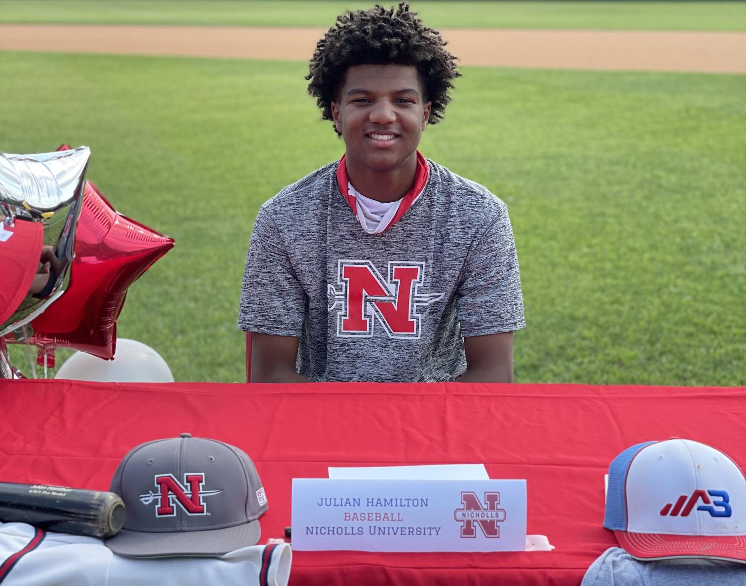 Spring Signing: Eight Memorial athletes celebrate inking their National ...