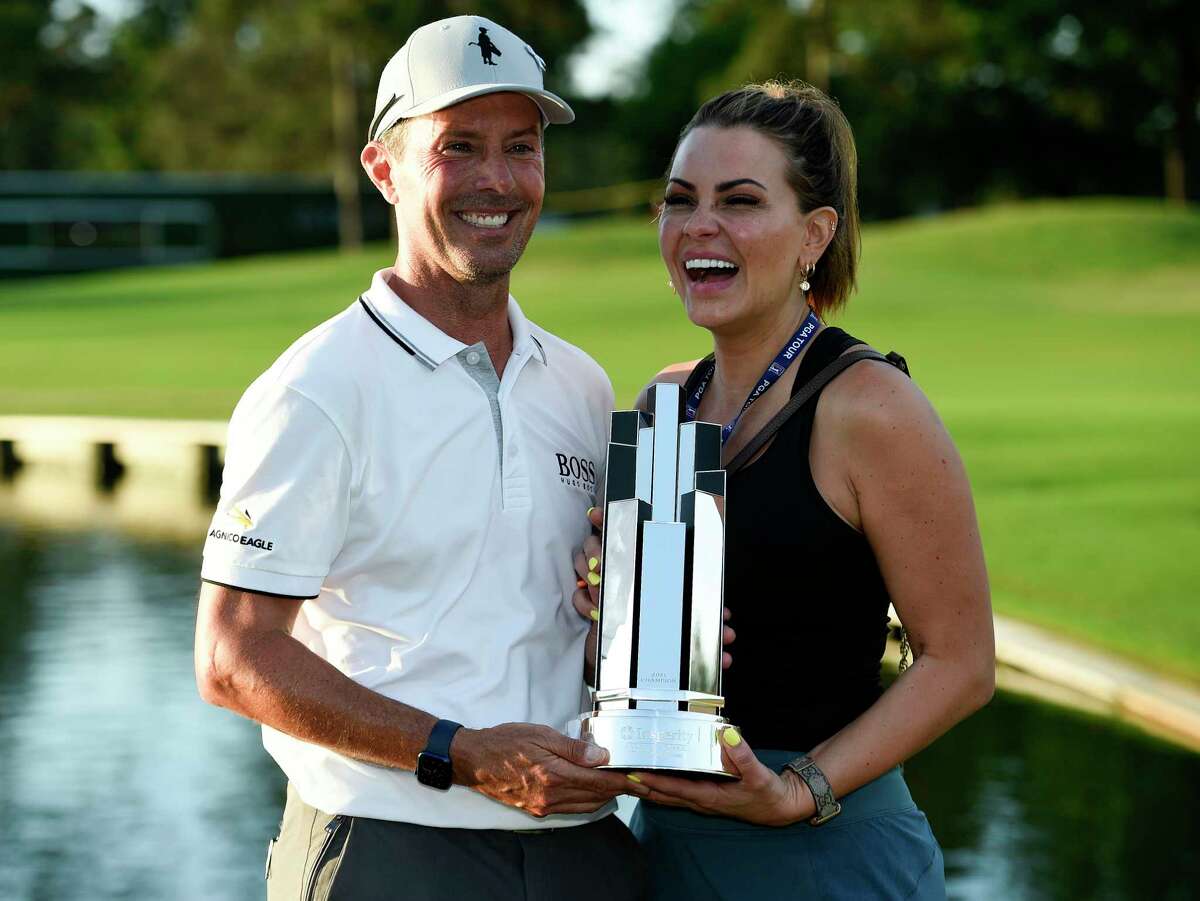 Mike Weir captures Insperity Invitational