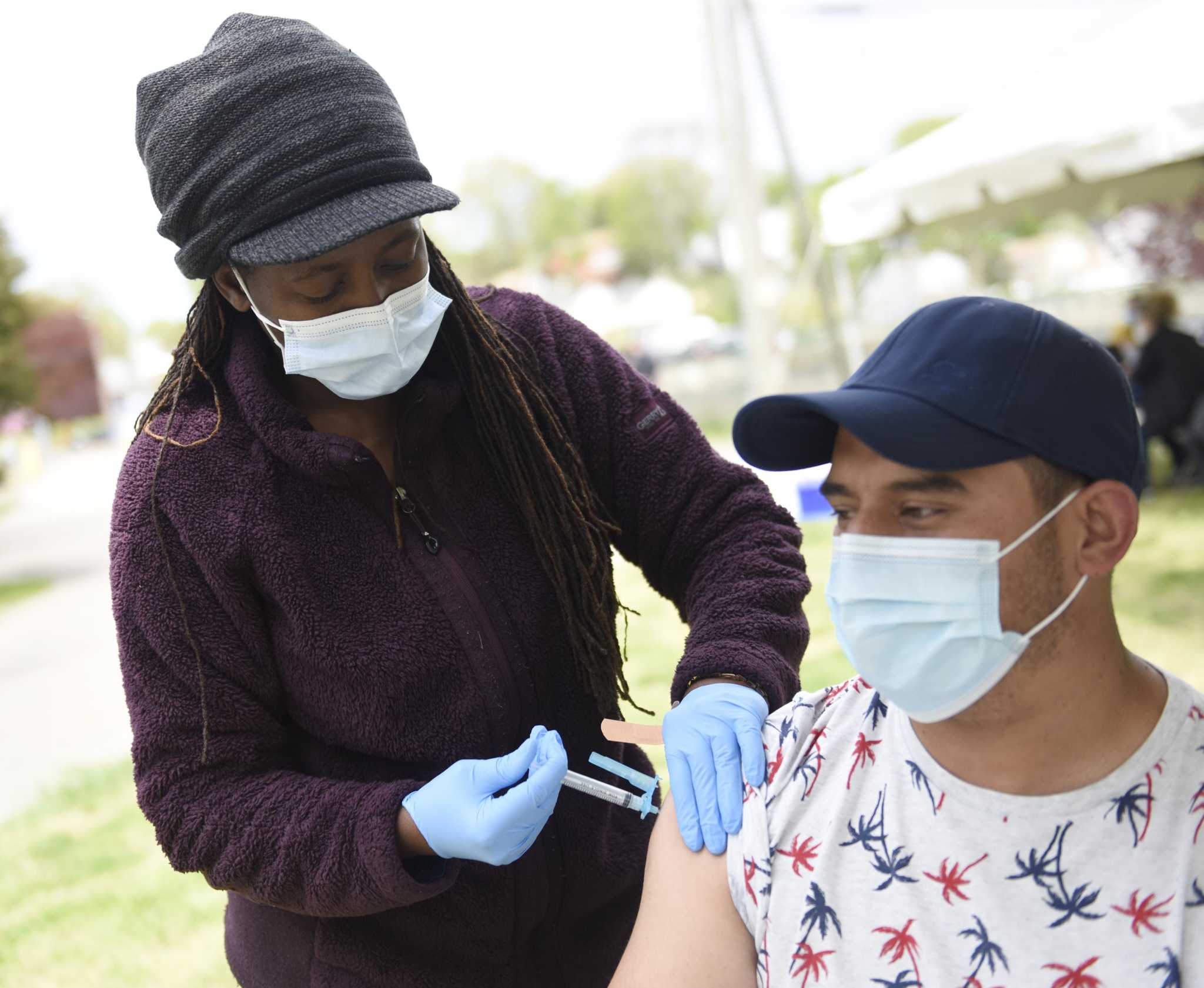 Stamford clinic vaccinates beach-goers at Cove Island Park