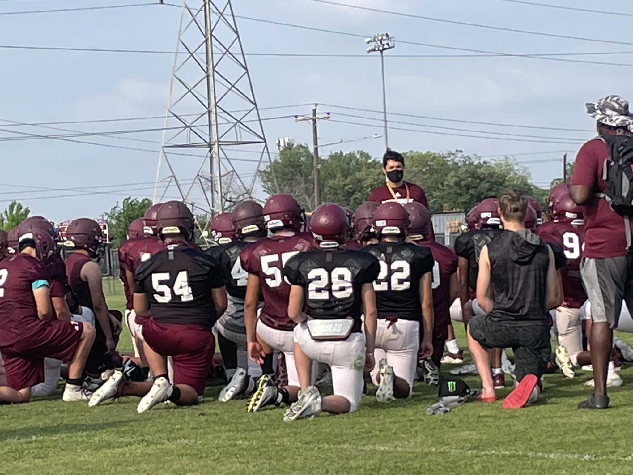 Football: Northbrook focuses on improvement, confidence through spring ...