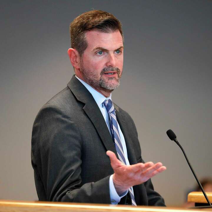 State Sen. Brandon Creighton recovering after passing out during Texas ...
