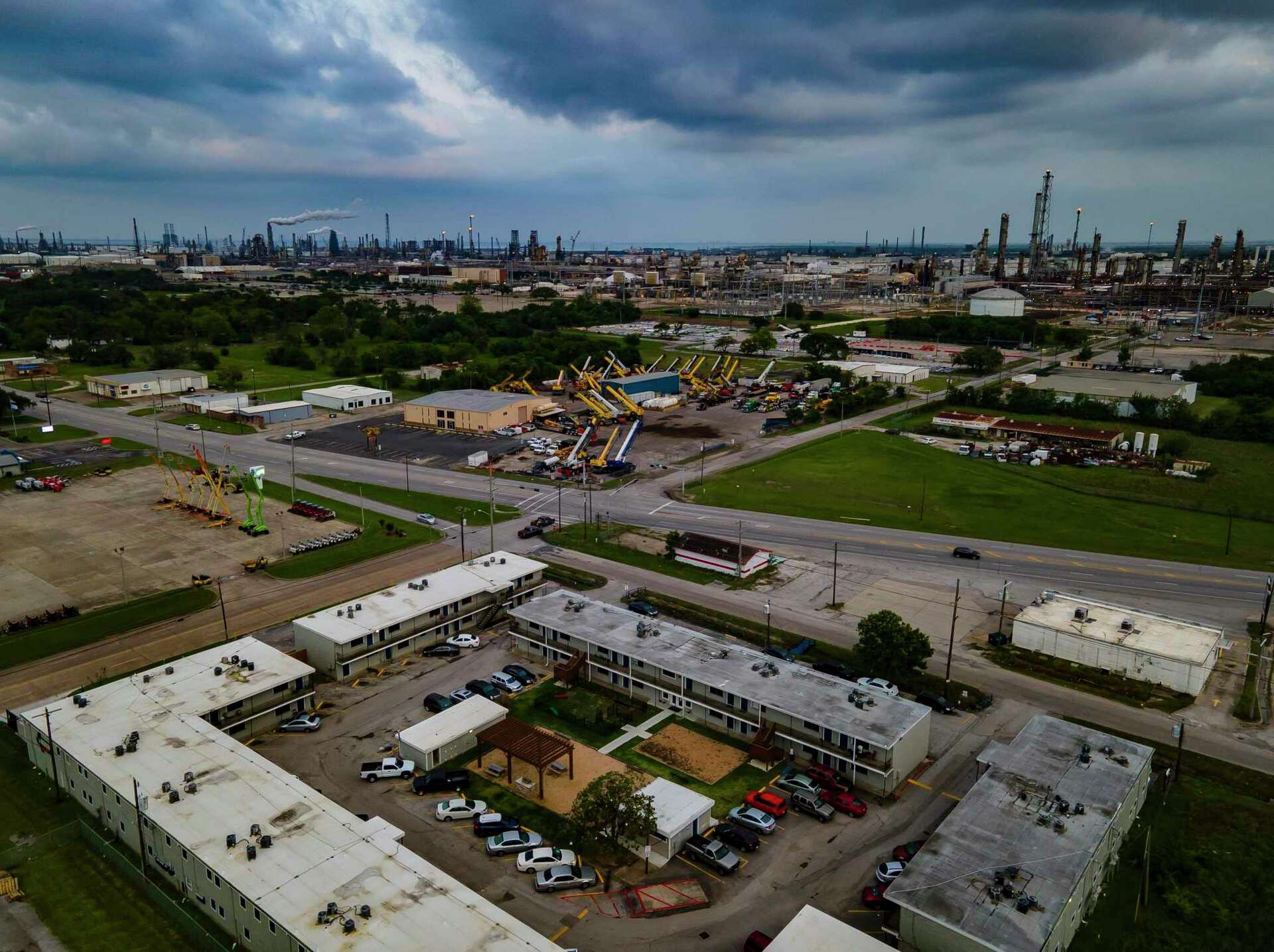 Sulfur dioxide release at Marathon led to Texas City shelter-in-place