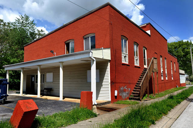 Edwardsville's historic ice house turned cosmetology college