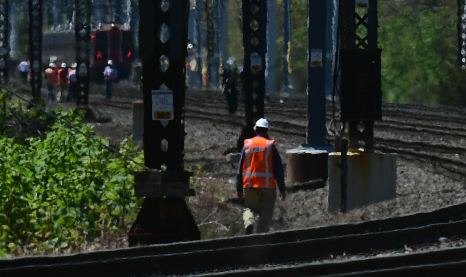 MTA: Man riding between Metro-North train cars dies in Norwalk area