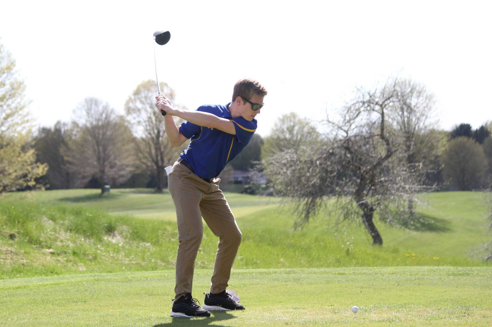 PREP ROUNDUP: Onekama places sixth at latest NWC golf match