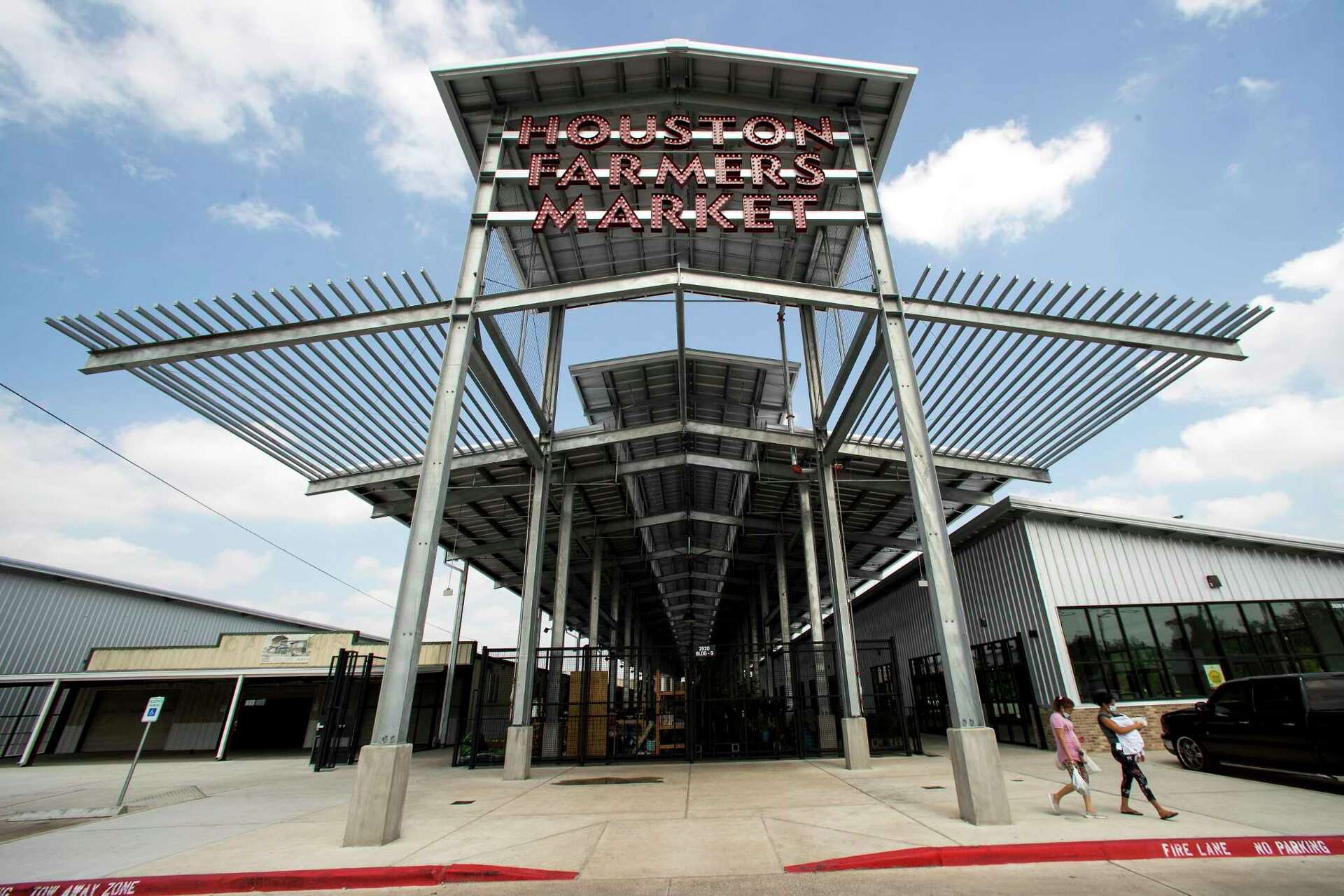 Revamped Houston Farmers Market opens, with aspirations to be city's ...