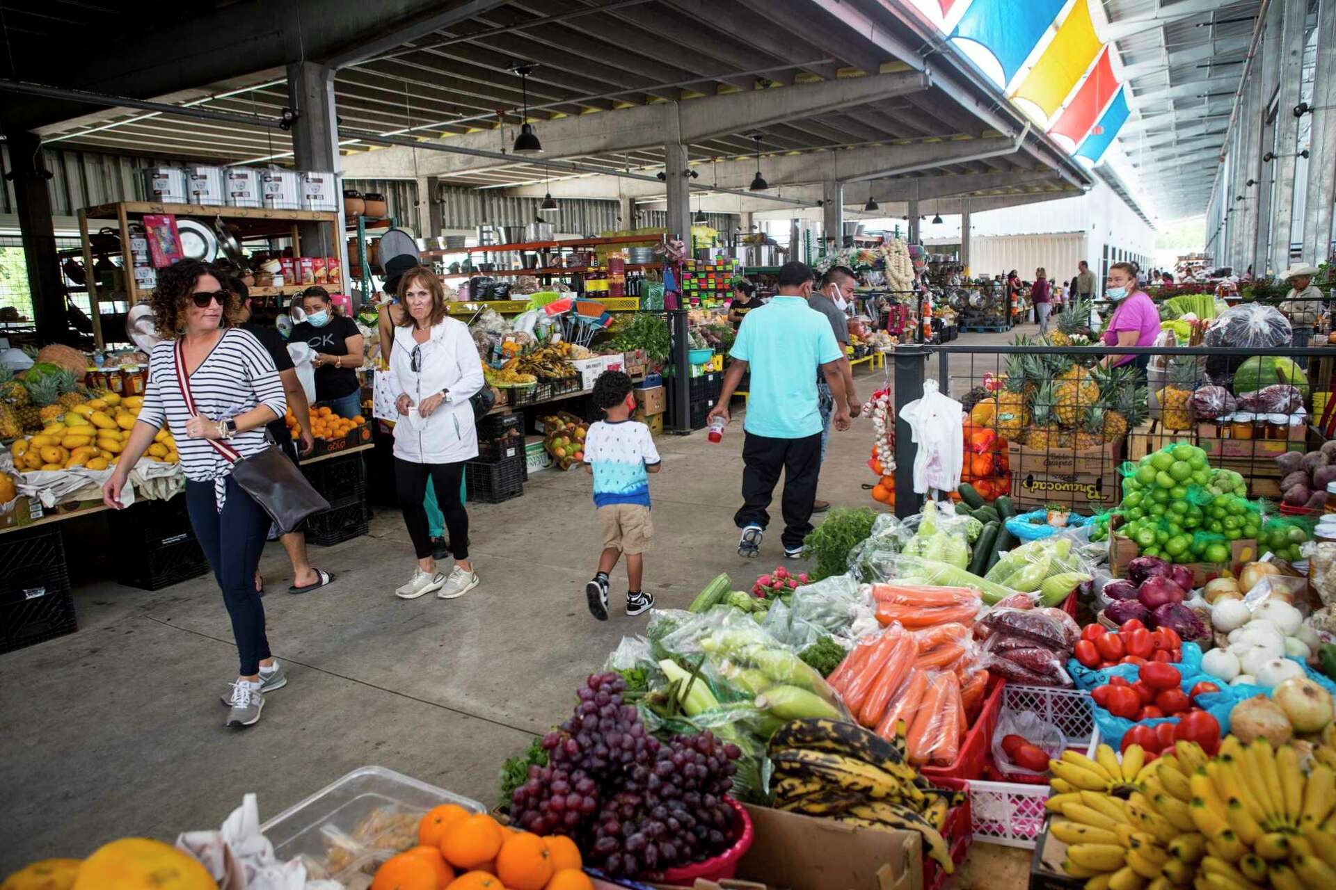 Revamped Houston Farmers Market opens, with aspirations to be city's ...