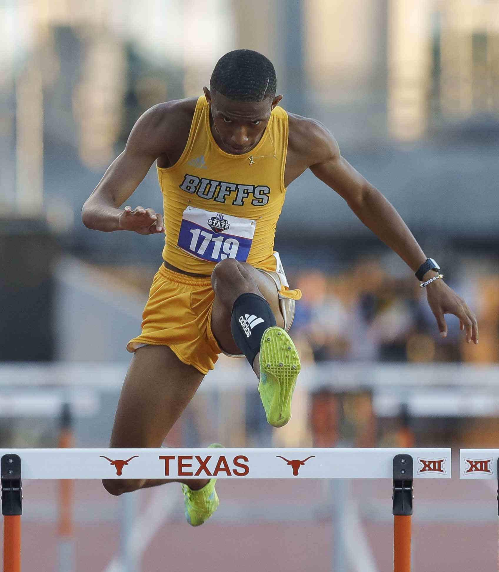 Fort Bend area athletes vie for state track spots