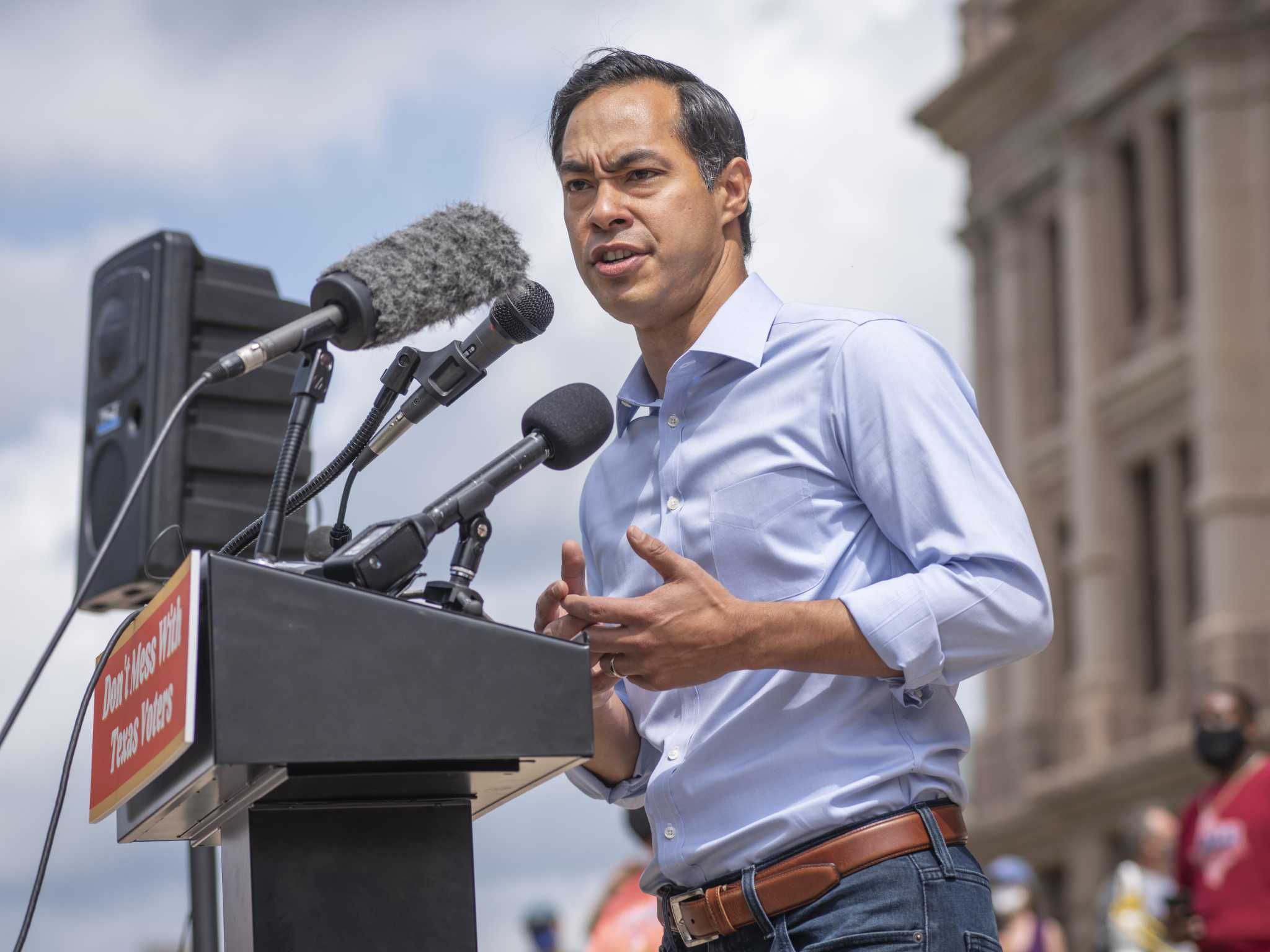Democrats rally at Texas Capitol for federal voting rights legislation