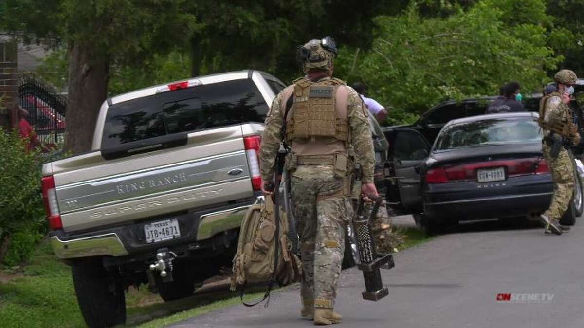 Armed man triggers standoff with HPD SWAT team after making threats