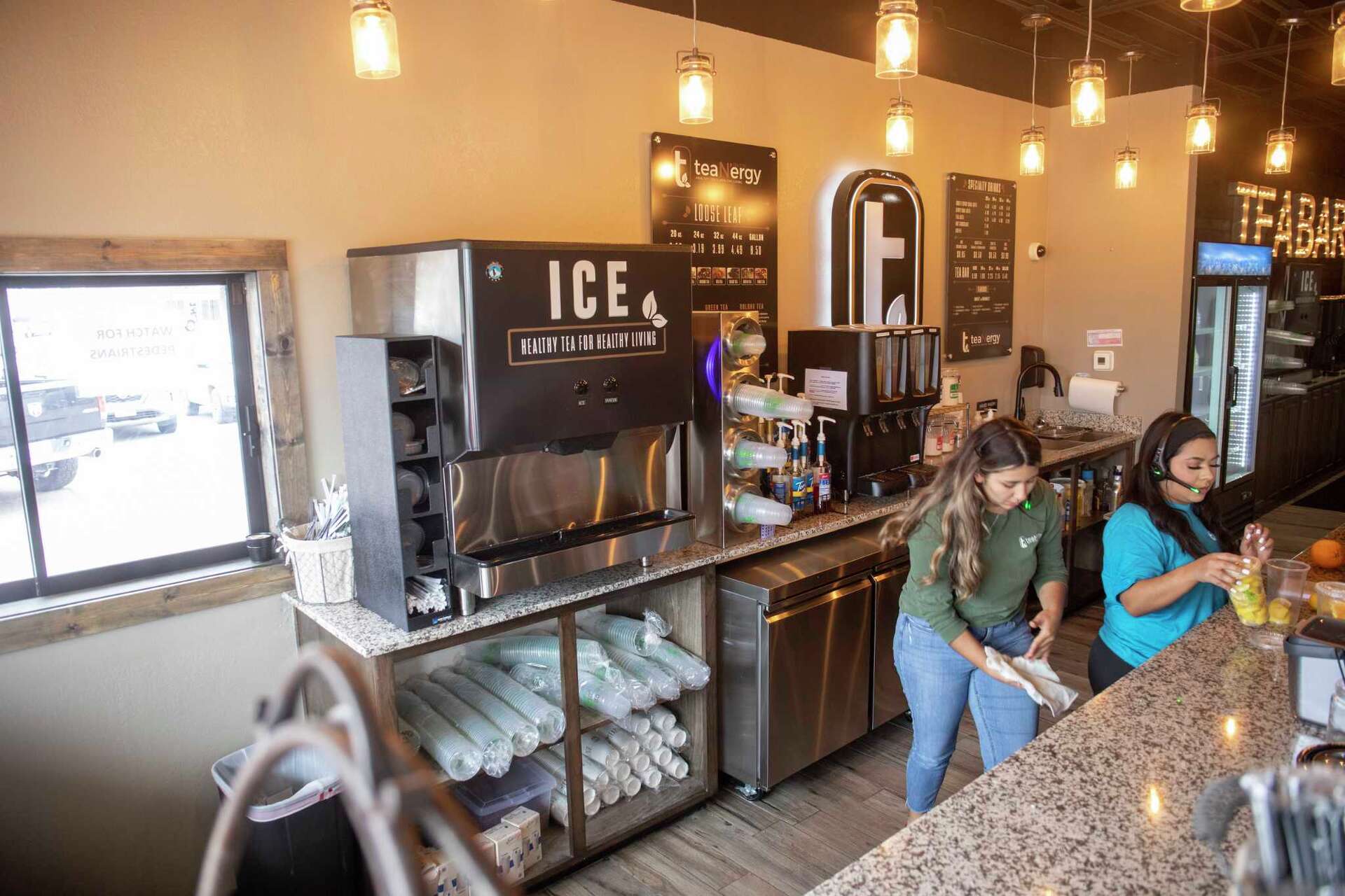 Small Bites: Tea2Go TeaN’ergy opens second location