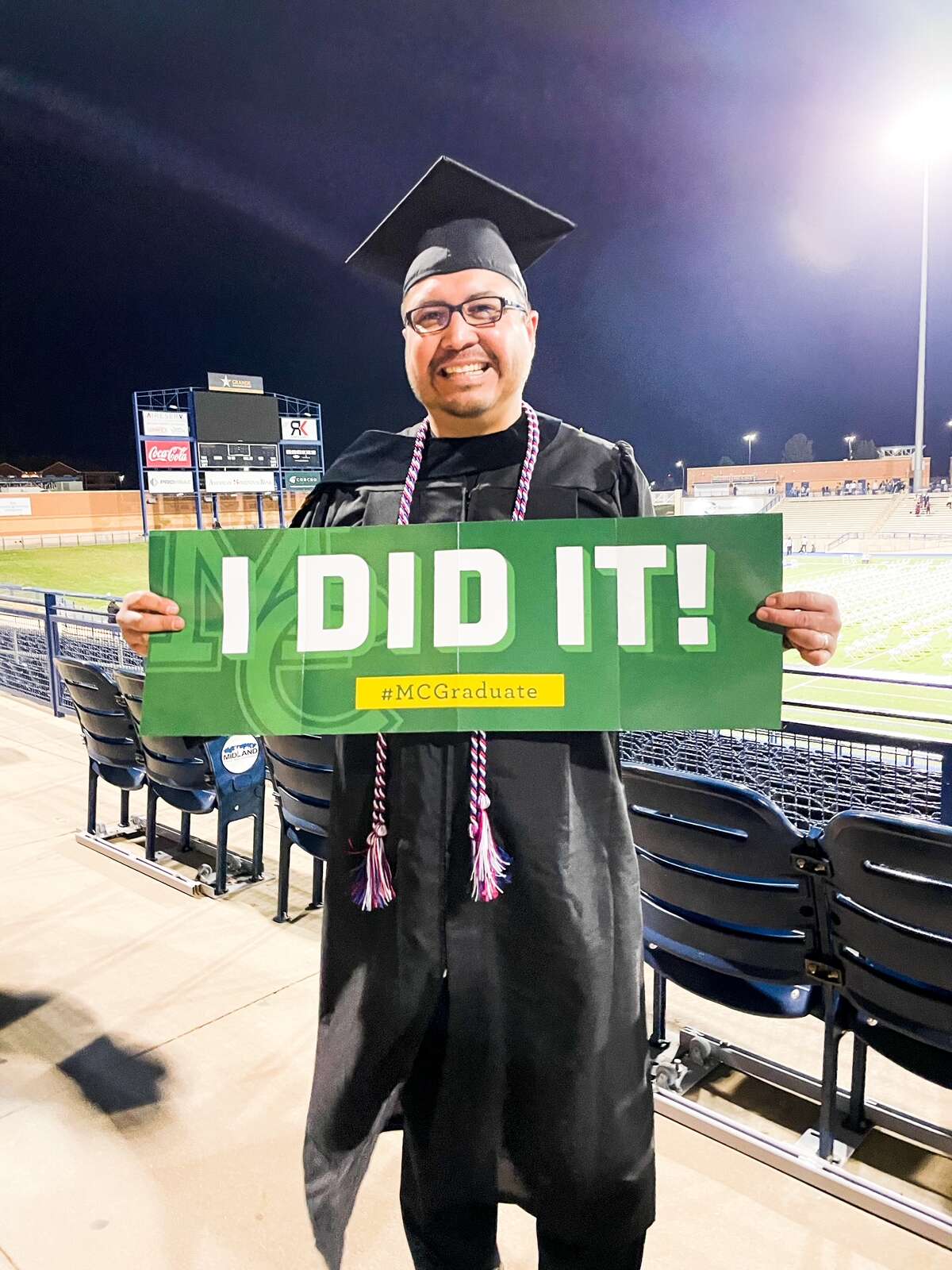 Midland College outstanding graduates and transfer scholarship recipients