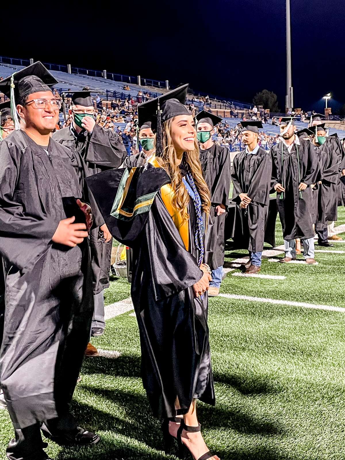 Midland College outstanding graduates and transfer scholarship recipients