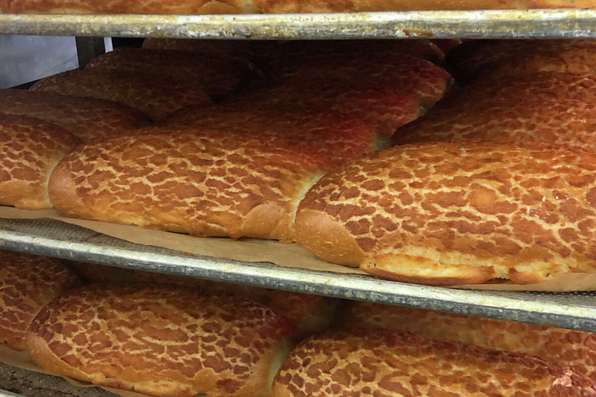 SF is known for sourdough, but is Dutch crunch the Bay Area’s signature ...