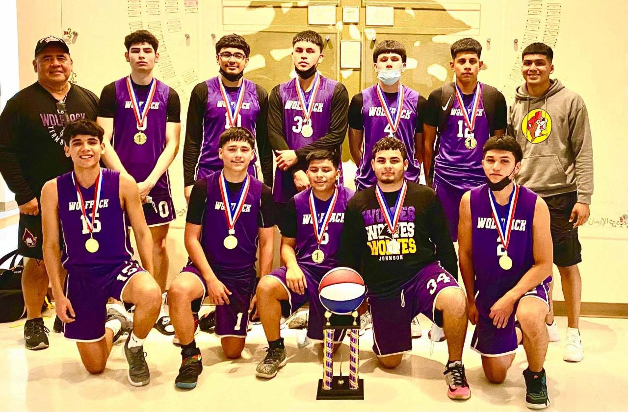 Wolves win San Antonio basketball tournament