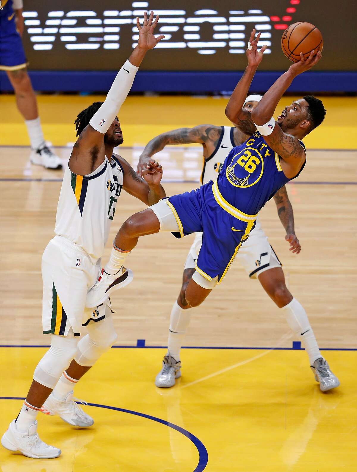 Warriors’ Kent Bazemore gets last word in back-and-forth with All-Star ...