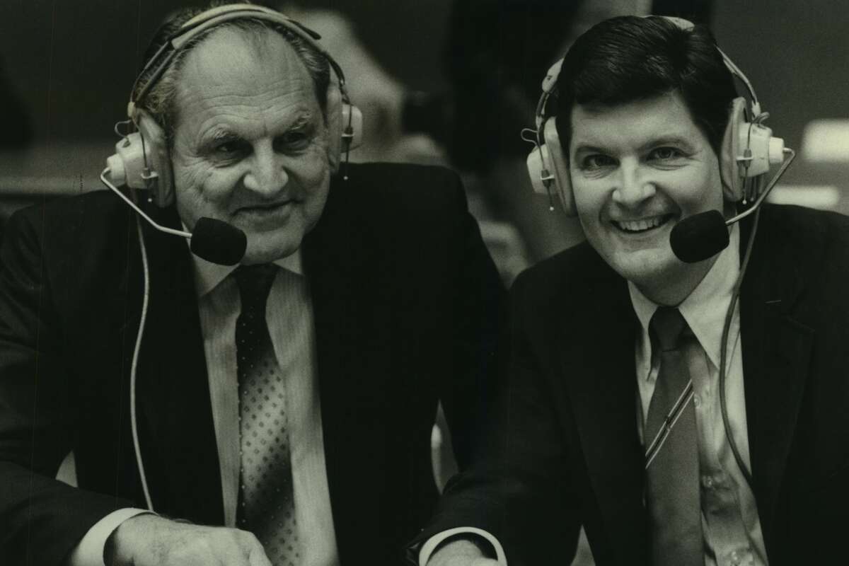 Bill Worrell ending long run as Rockets' play-by-play announcer