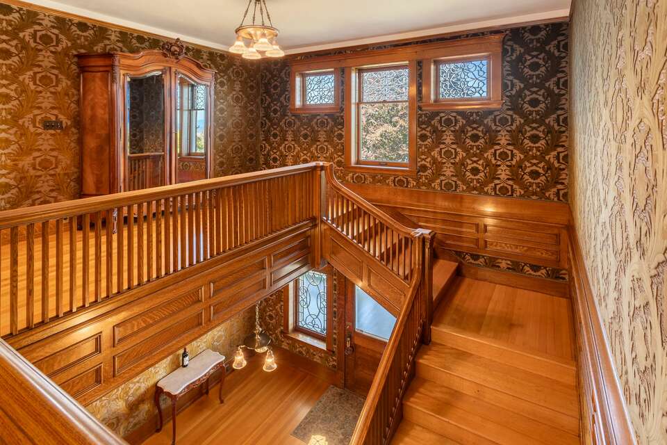 Built in 1905, Everett's Rucker Mansion is a preserved and historic gem