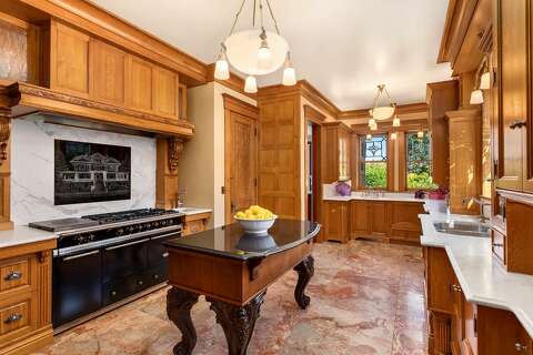 Built in 1905, Everett's Rucker Mansion is a preserved and historic gem