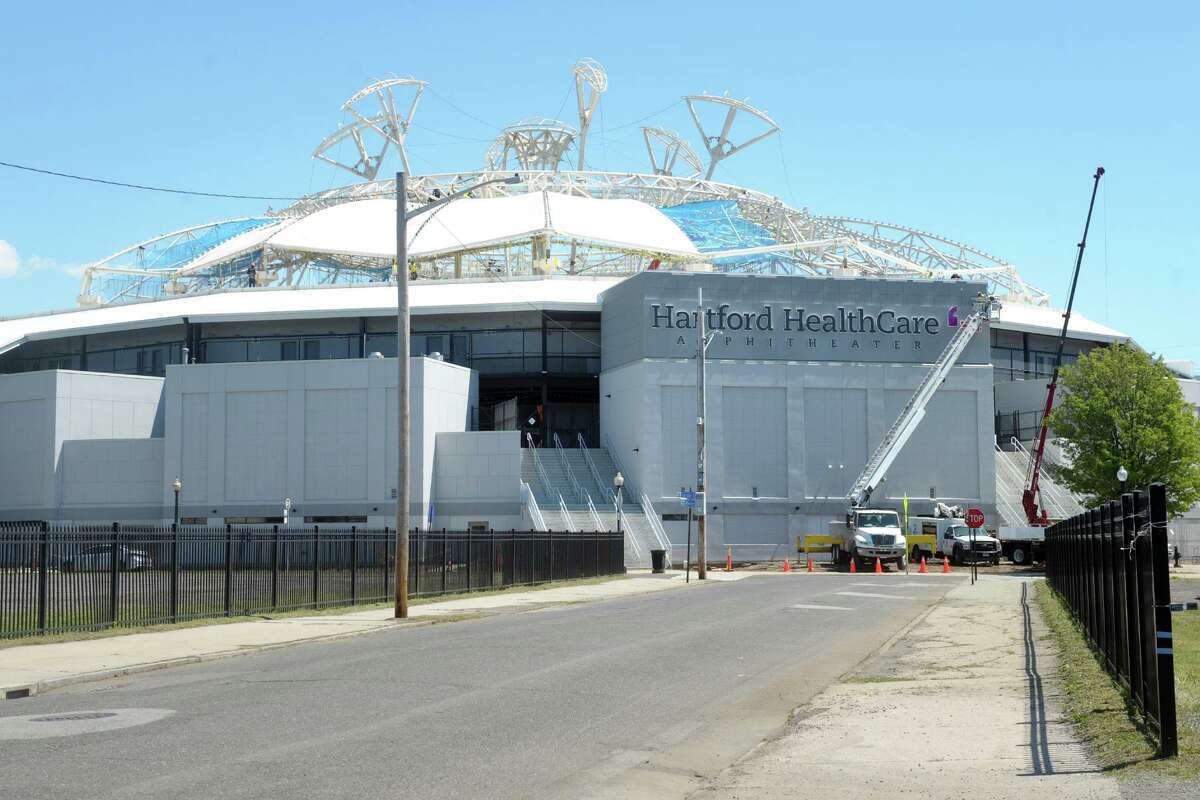 Bridgeport amphitheater quietly opens for graduations