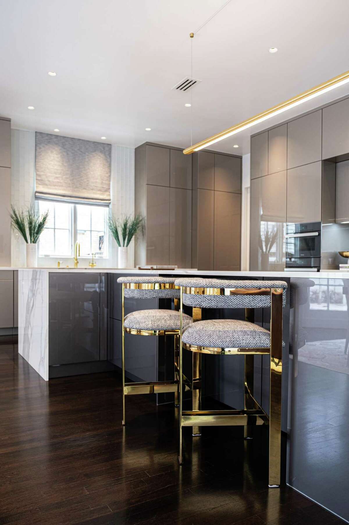 2021 Modern home tour showcases style that’s gaining traction in Houston