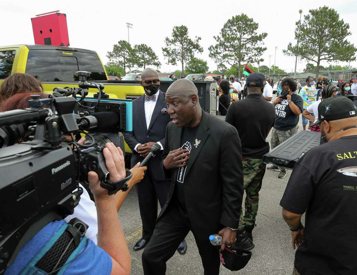 Family, supporters rally in Baytown for justice in Pamela Turner’s death