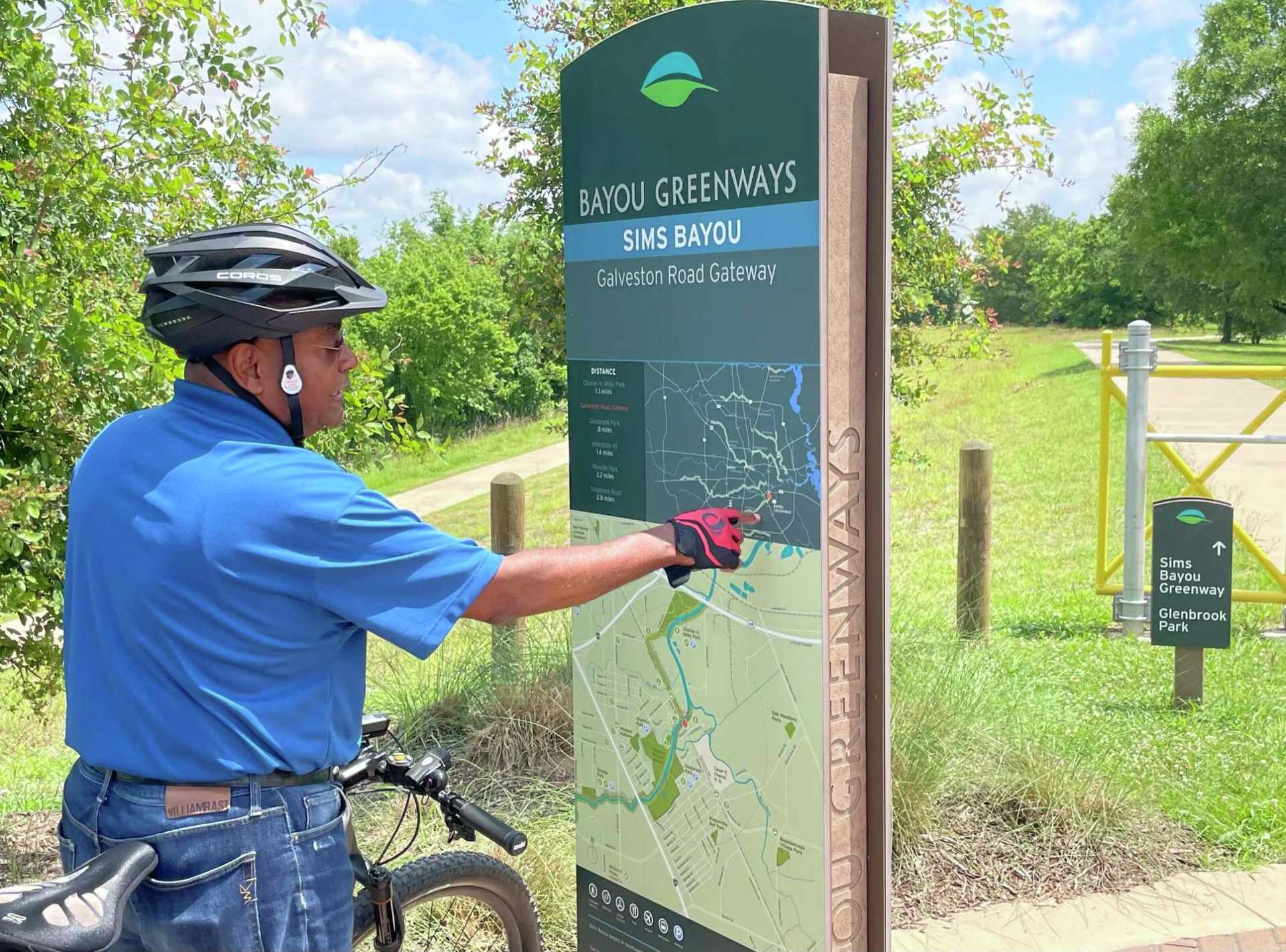 Project to link trails along Sims Bayou will lift community, officials say