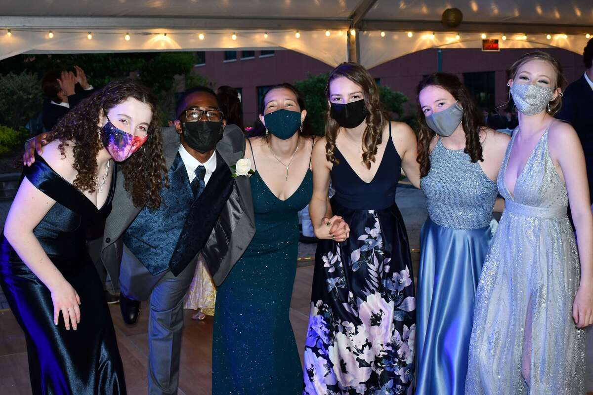 Prom and graduation dates for Bridgeport-area towns