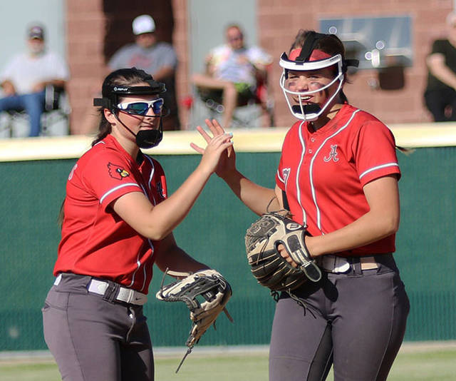 Complete performance sends Alton to SWC win over West (w/ 14 photos)