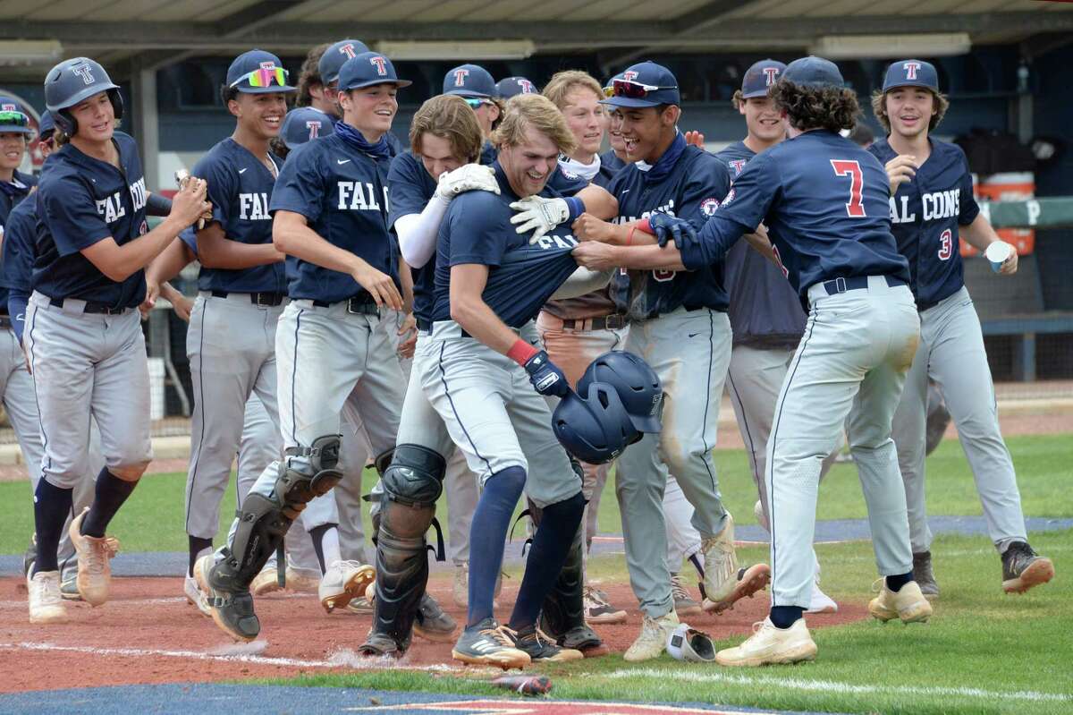Tompkins holds off Stratford in game three