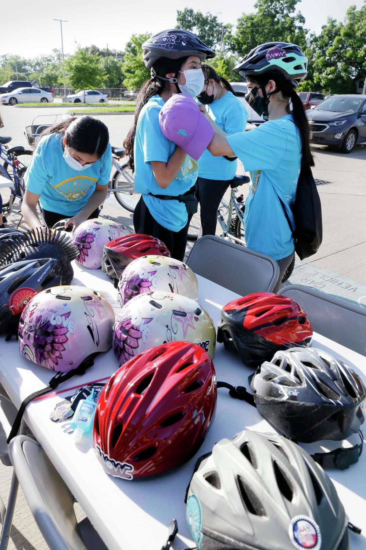 High school students ride for mental health at Wellness on Wheels event