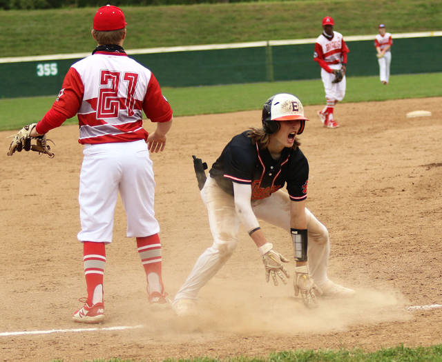 SATURDAY BASEBALL ROUNDUP: Tigers roll past Redbirds, 14-0 (w/ 8 photos)