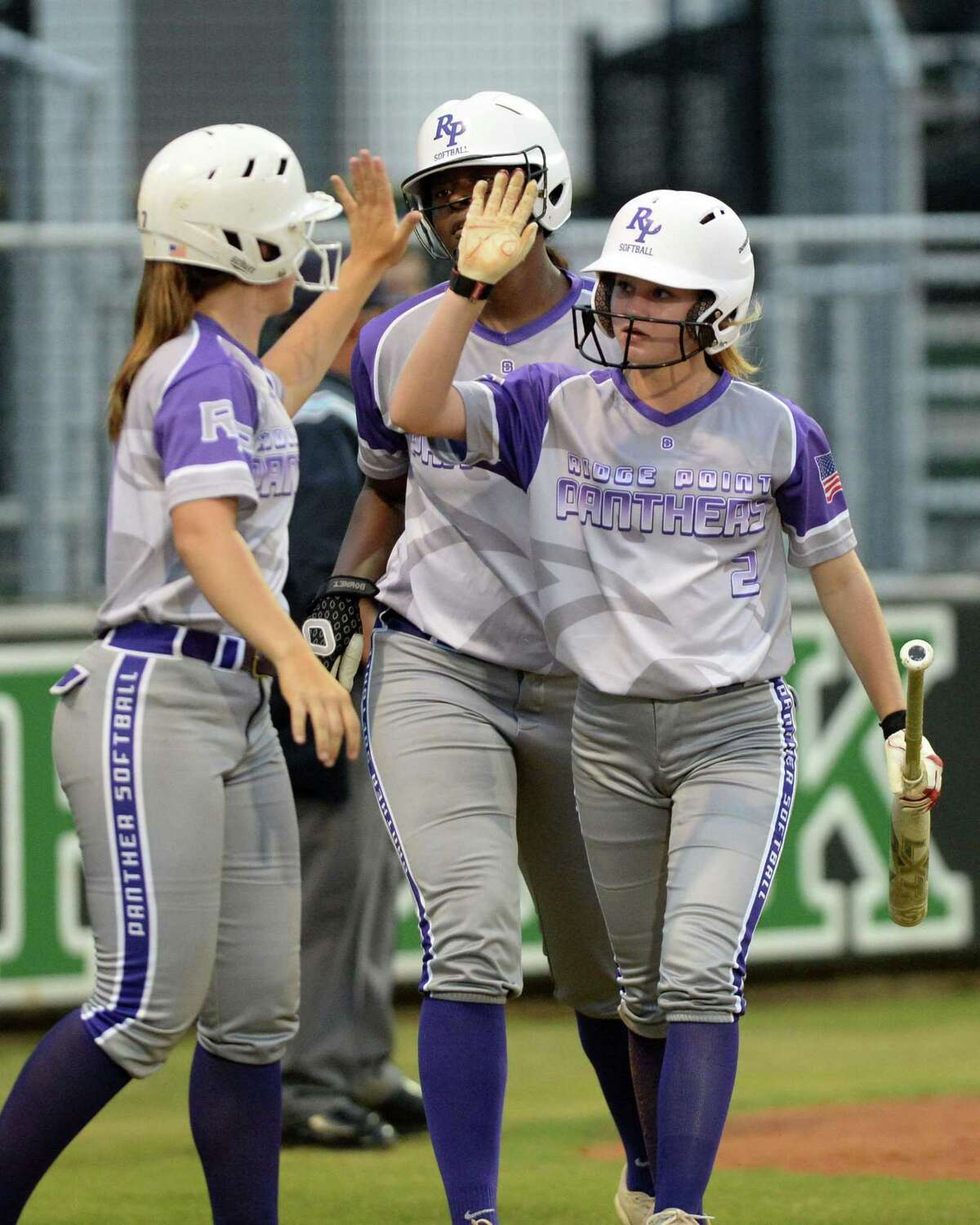 Ridge Point, East Bernard advance to softball semifinals