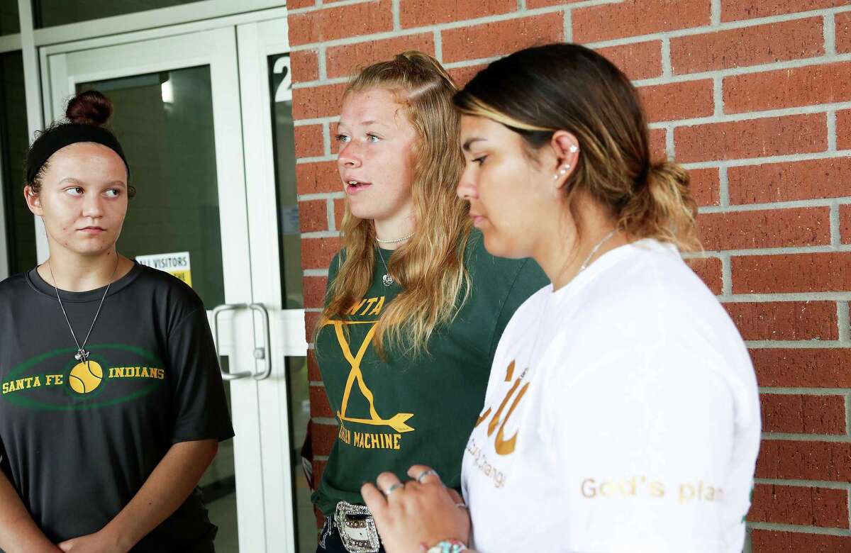 'Unfillable Chair' memorial to be unveiled on Santa Fe shooting's 3rd ...