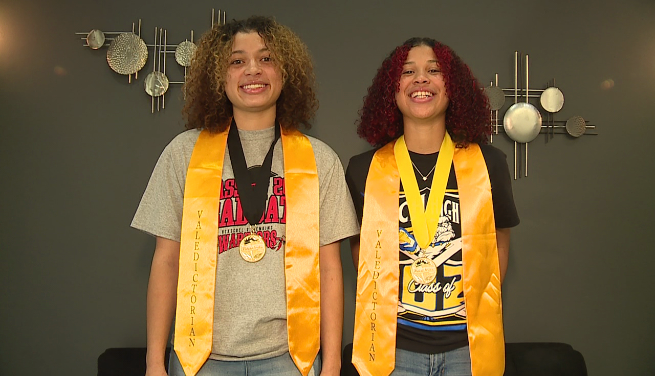 'Push yourself. Never give up': Sisters both named valedictorian of ...