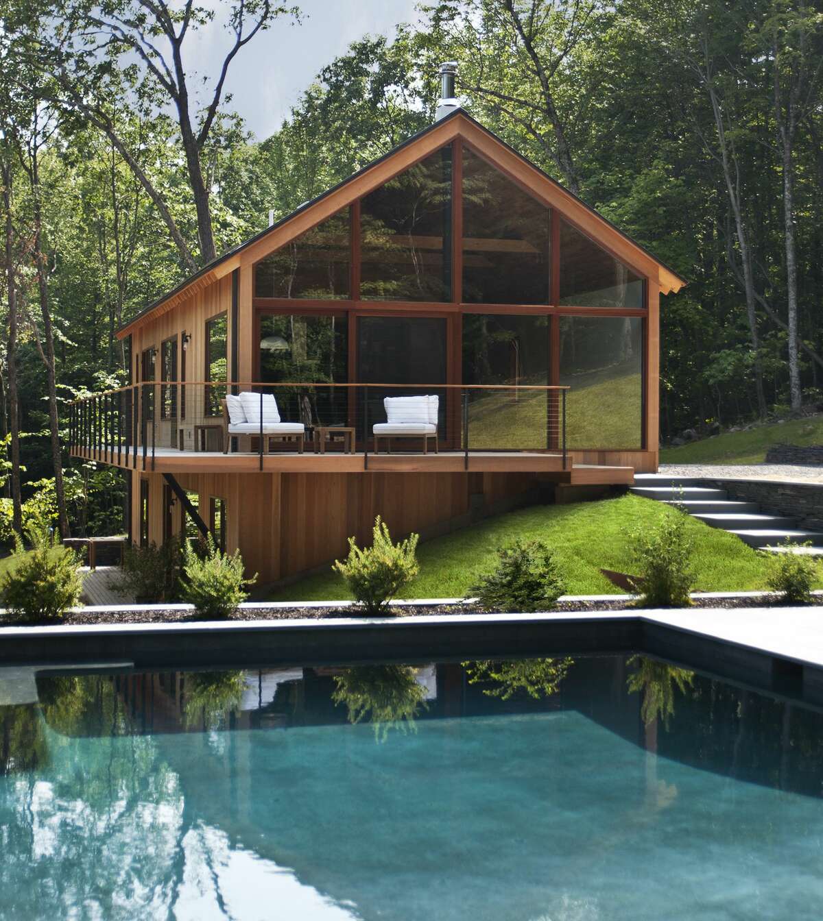 New developers modernize country homes for NYC buyers