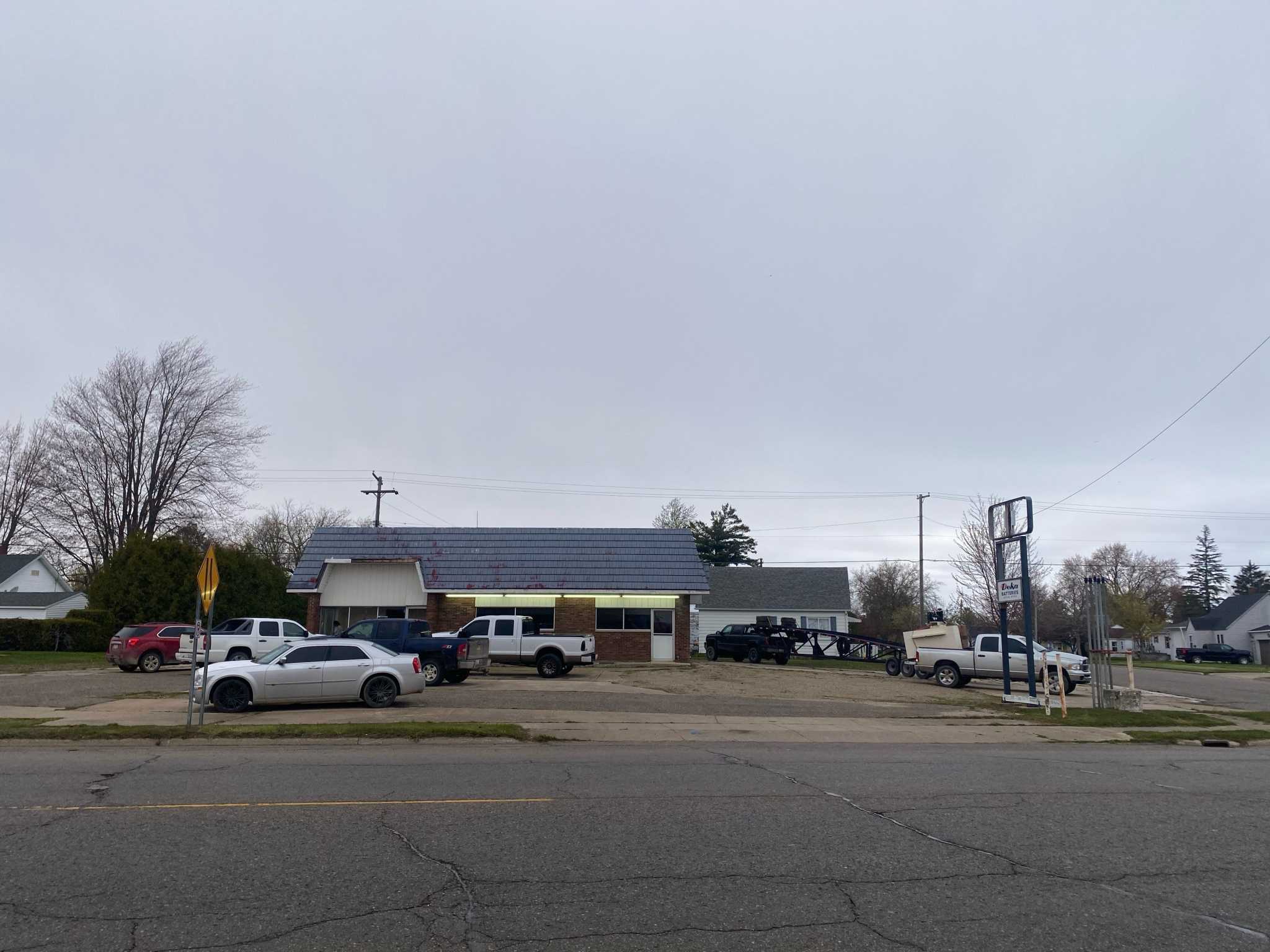 New used car dealership, car repair coming to Harbor Beach