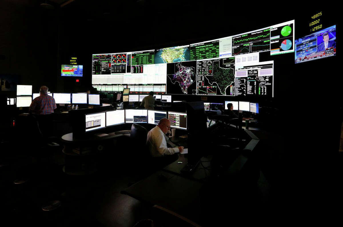 Texas politicians knowingly blew 3 chances to fix failing power grid