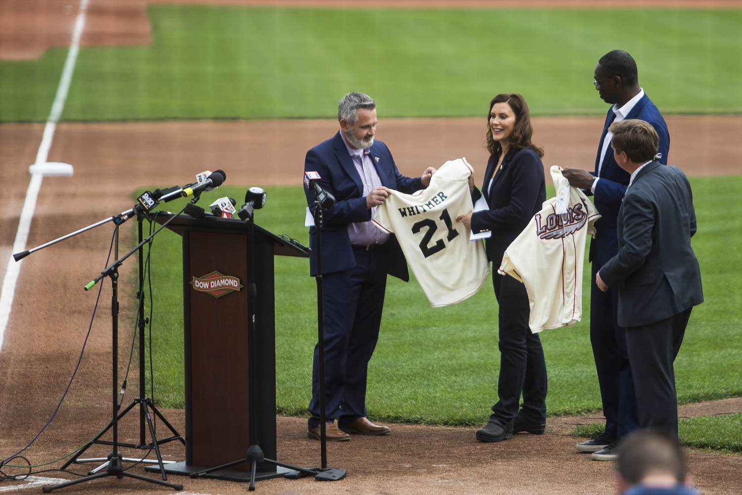 Dow Diamond Logo Great Lakes Loons Ready To Welcome Fans Back To Dow