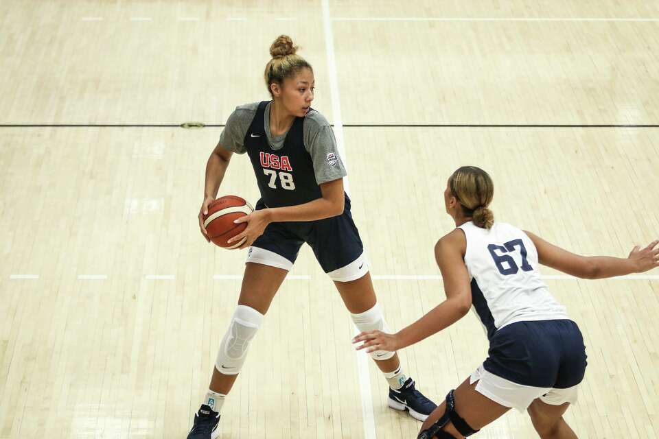 ‘Hoping to win four championships’: Freshman Amari DeBerry coming to ...