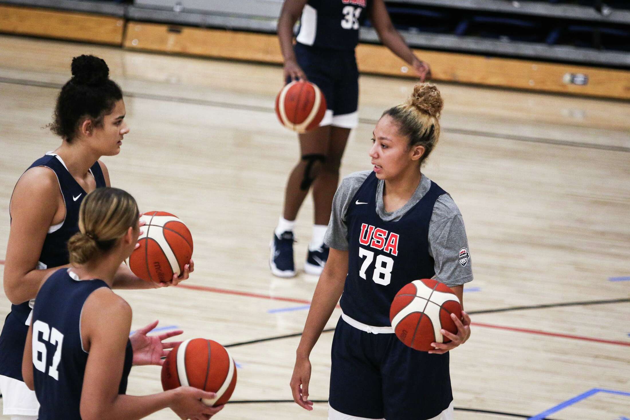 ‘Hoping to win four championships’: Freshman Amari DeBerry coming to ...