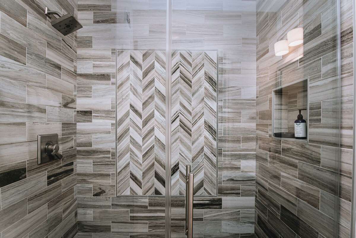 Before and after: Couple’s Seabrook home gets ‘a good face-lift’