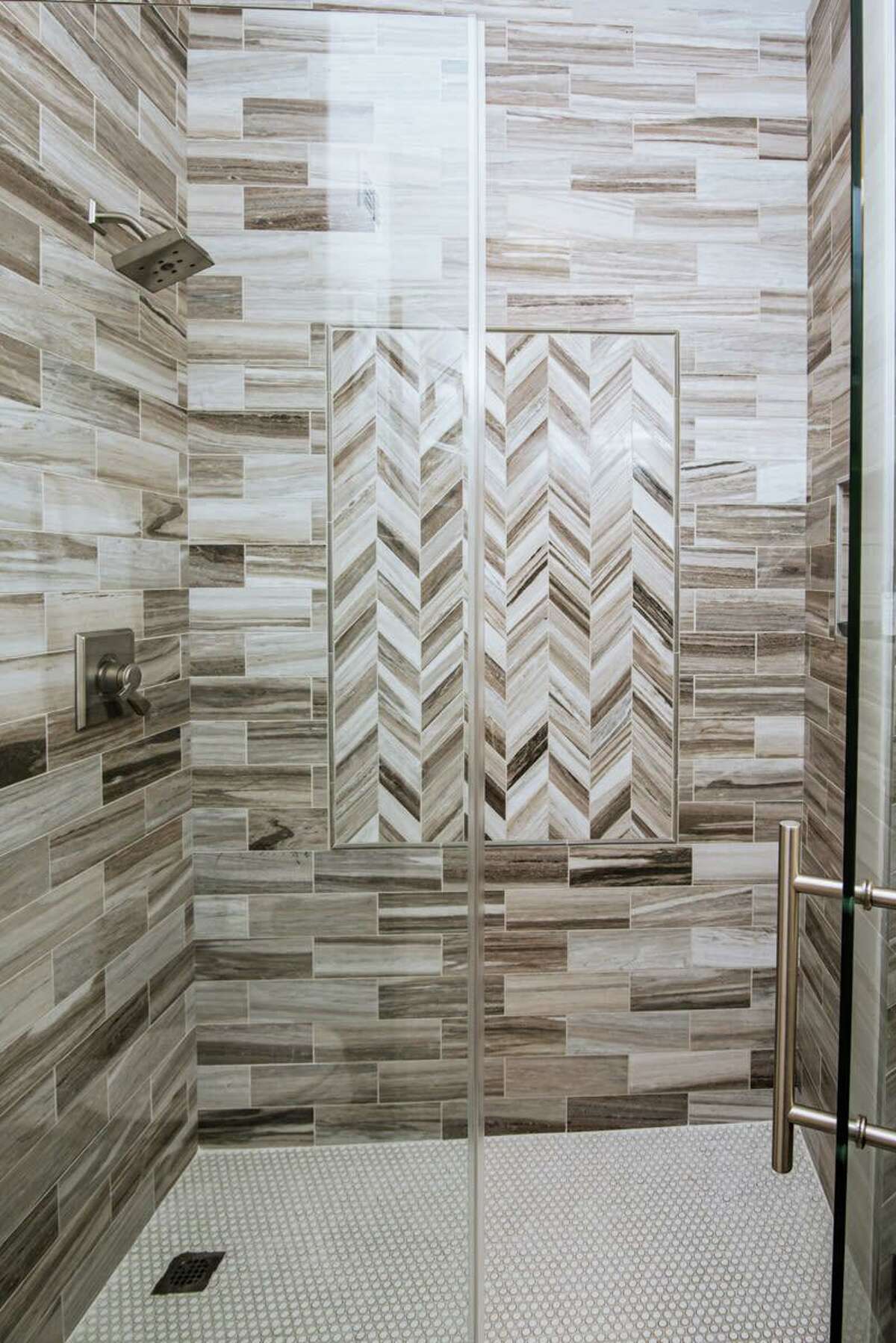 Before and after: Couple’s Seabrook home gets ‘a good face-lift’