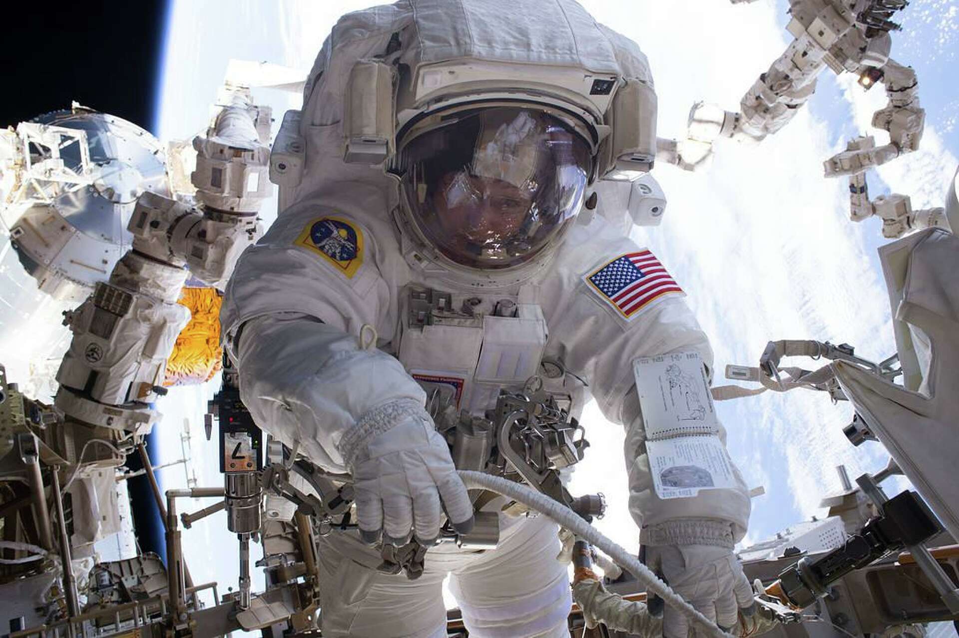 astronaut physical tests