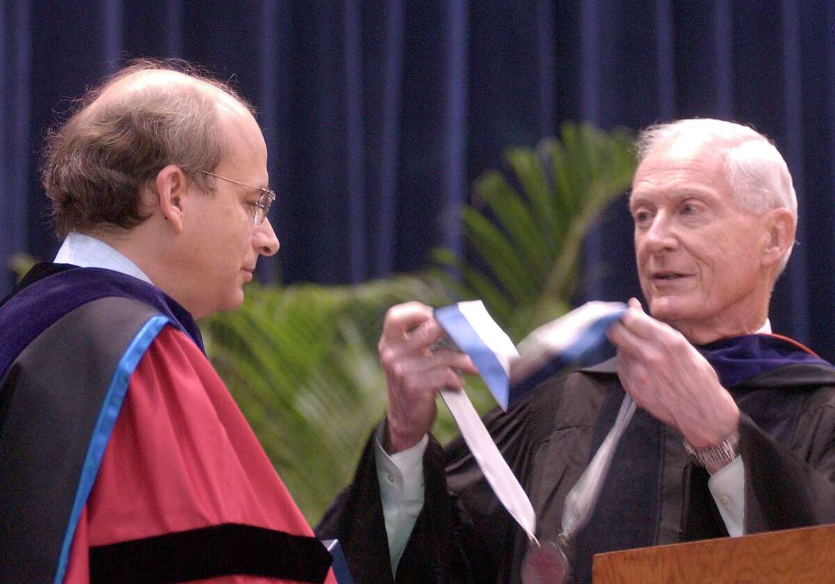 David Leebron, Rice's second-longest serving president, to step down
